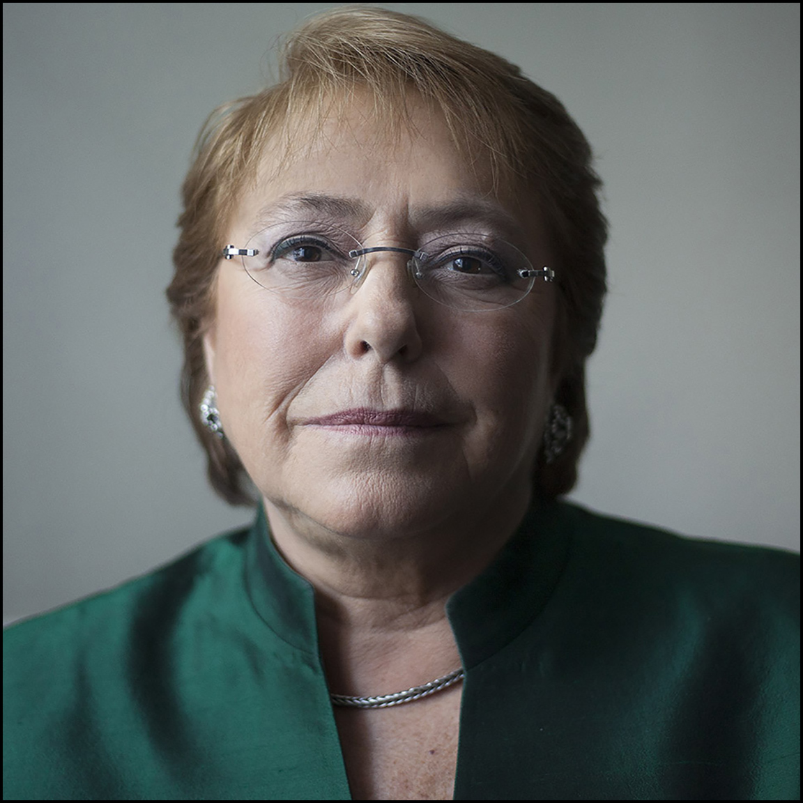 Portraits of an establishment