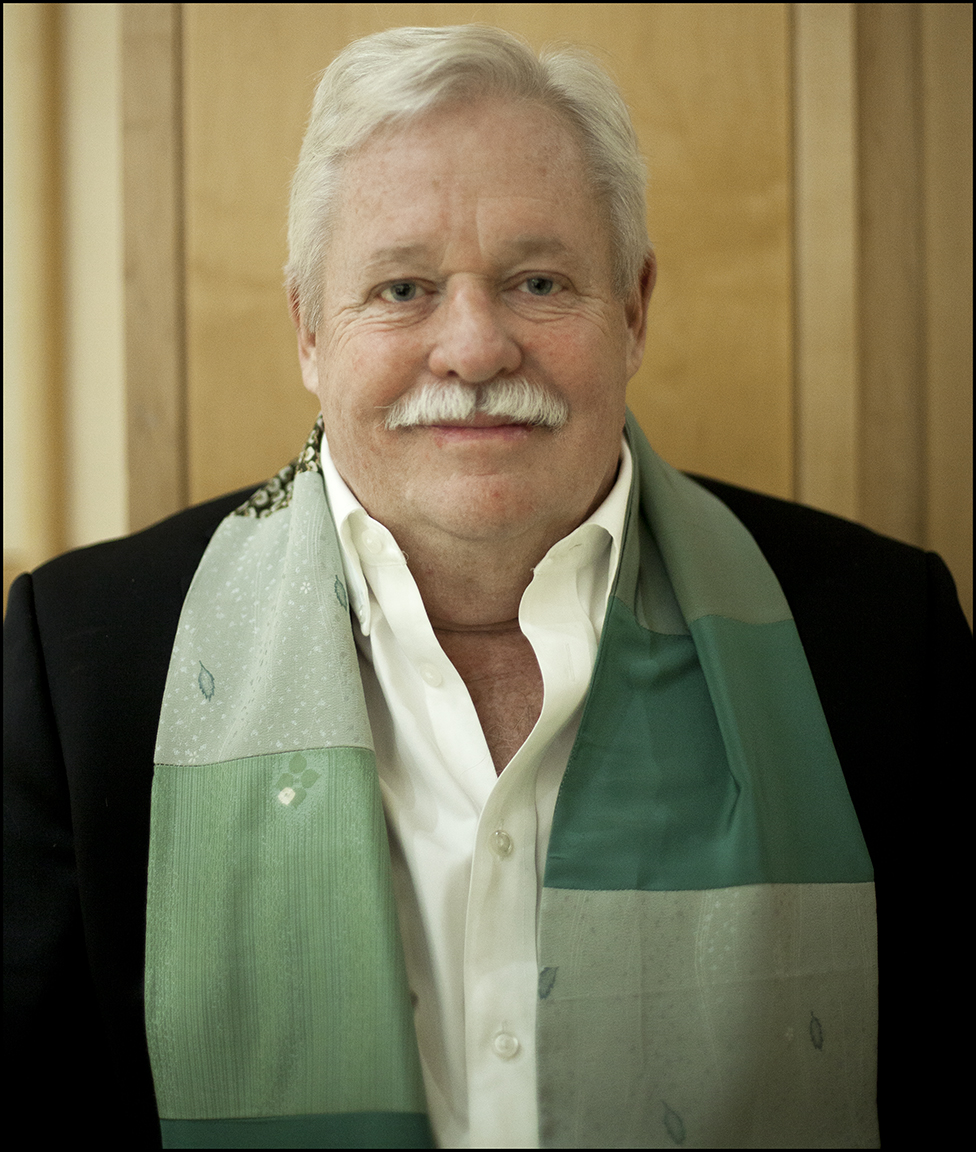 Portraits of an establishment