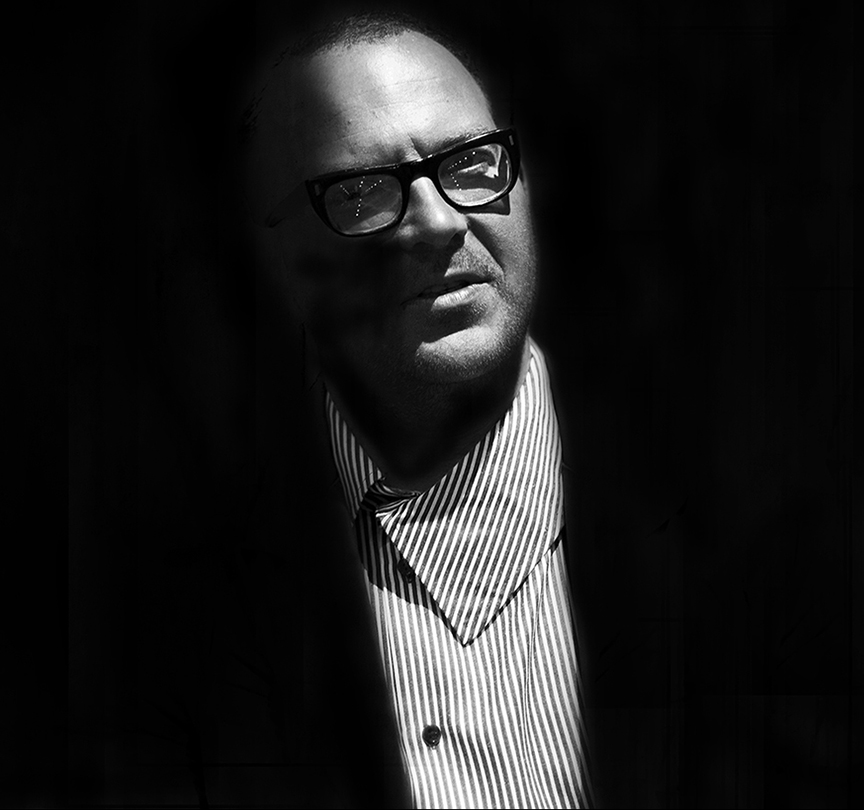 Portraits of an establishment