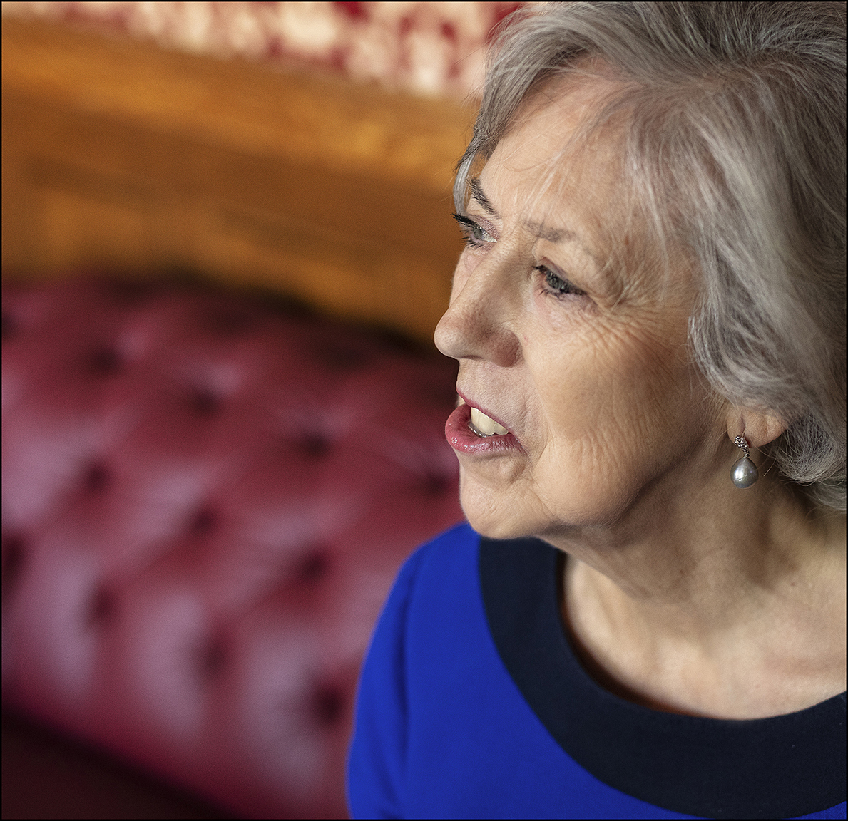 Portraits of an establishment